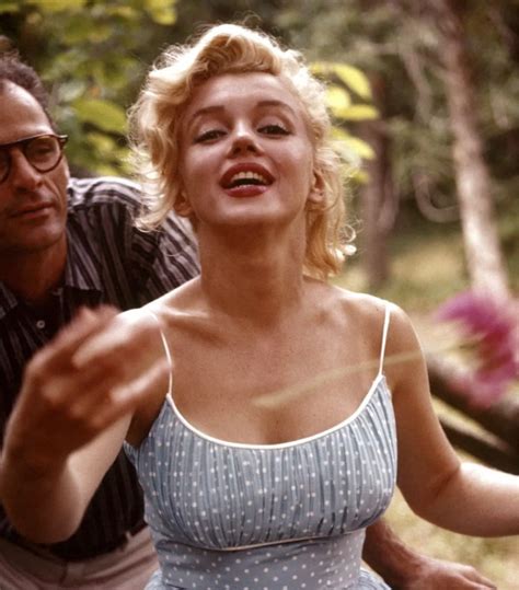 About La Nue Nectar🥀 Medium