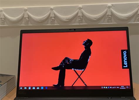 Lenovo Thinkpad Red 2545x1837 Wallpaper