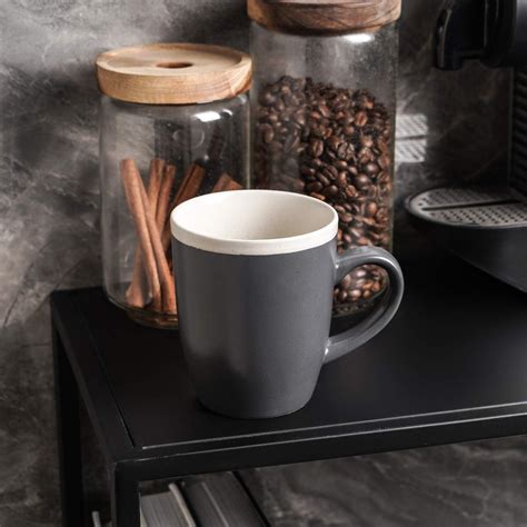 Stone Lain Serenity Juego De Platos De Cerámica 4 Tazas Gris Oscuro Y Crema Yaxa Guatemala