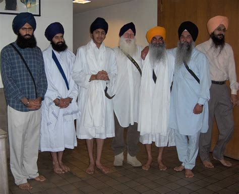 Why Do So Many Sikhs Have The Last Name Singh Or Kaur Sikhheros