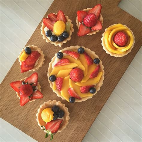 Delicious Seasonal Fruit Tart
