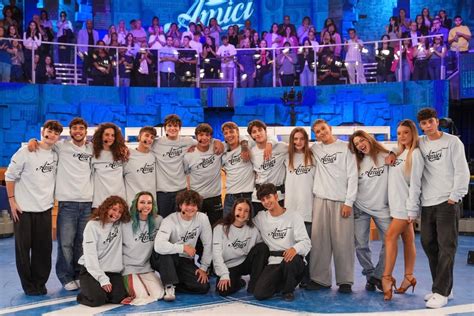 Amici 25 Perché I Ragazzi Sono Fuori Dalla Casetta