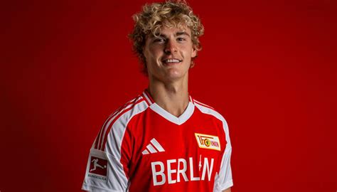 Bvb Gibt Abwehrtalent Tom Rothe An Einen Ligakonkurrenten Ab