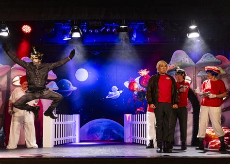 Tschauner Bühne 2025 Planet Tschauner