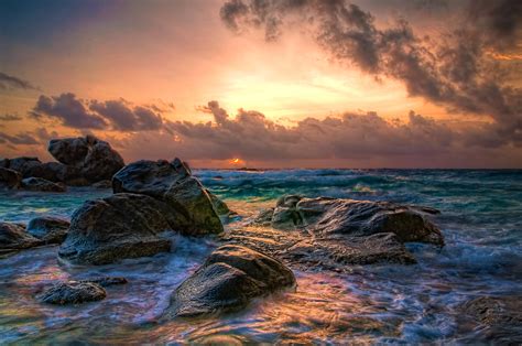 Aruba Sunrise So Ive Been Trying The New Hdr Techniques T Flickr