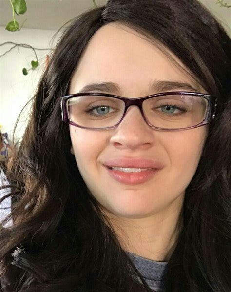 Pin By Irania Luna On Joey King Joey King Fashion Glasses