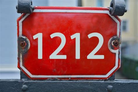 Утре е 12.12 и се смета за најмоќниот ден во годината: Еве што мора да ...