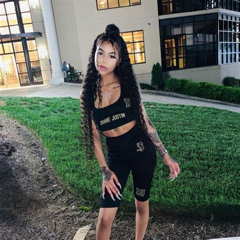 The Whole Shane Jusin Black Worn By Molly Brazy Account On The