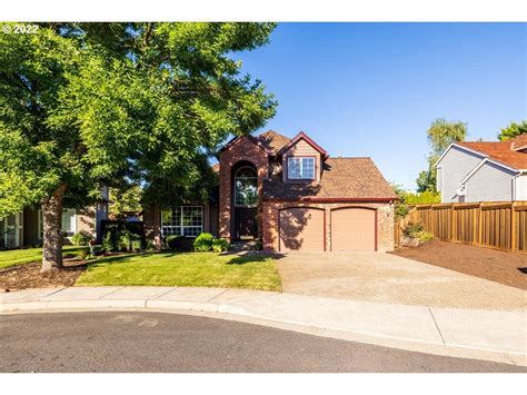 8373 Southwest Sunstone Loop Beaverton Or 97007 Compass
