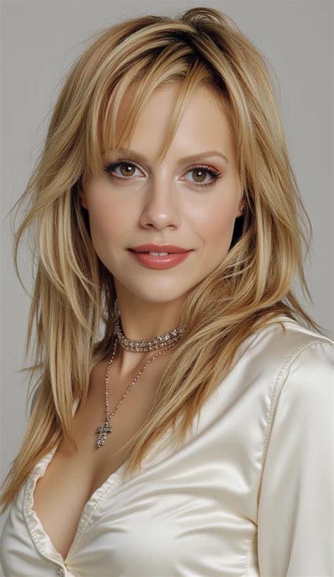 Brittany Murphy Portrait Long Blonde Hairwinter Fashionlow Cut