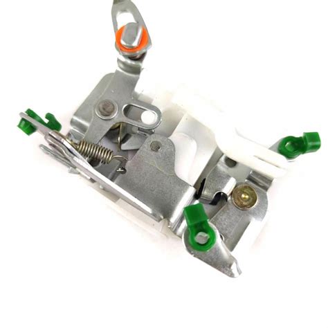 Door Lock Latch Lh Fits Mazda B Series B2000 B2200 B2600 2d Pickup 1985