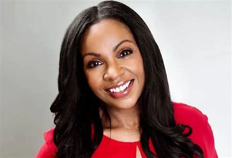 Anjula Mutanda Psychology Relationship And Mental Health Expert Tv And Radio Broadcaster