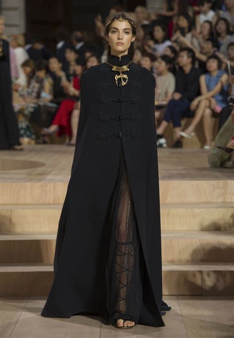 Valentino Fall 2015 Haute Couture Fashion Gone Rogue