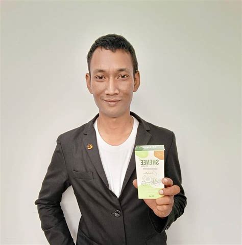 Shenee ลดรอยผิวดำคล้ำ ตุ่มหนังไก่และบำรุงให้ผิวเนียนนุ่ม Bangkok