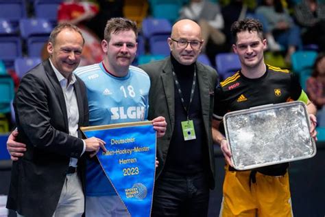 F Li Dirk Wellen President Hockey League Anton Brinckman Goalkeeper