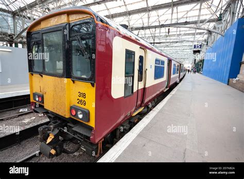 British Rail Class 318 Emu Train At Glasgow Central Platform 15 April