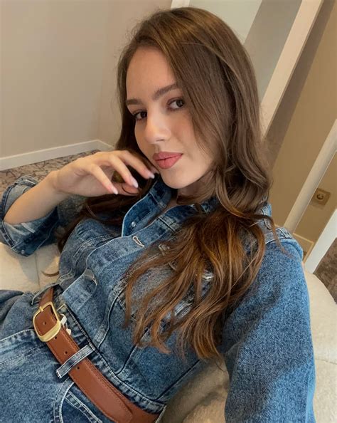 Nova Miss Bih Je Ena Adrović Iz Živinica Tuzlanskiba