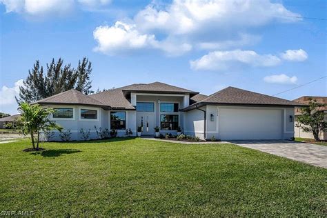 1902 Sw 28th Ln Cape Coral Fl 33914 Mls 223041426 Zillow