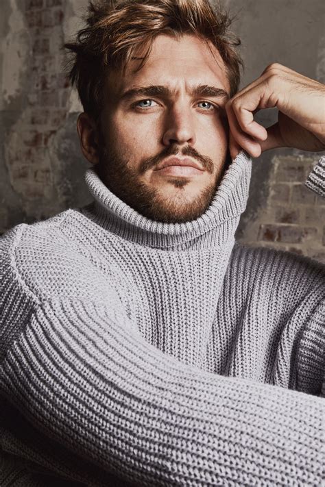 Pin Von Ермакова Екатерина Владимировн Auf Мужской портрет Sedcard Model Sedcard Männliche