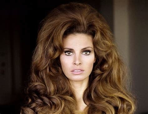 The Hair Hall Of Fame Big Raquel Welch Hair Raquel
