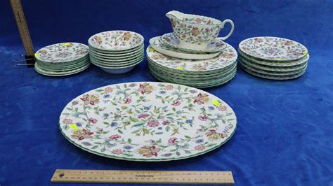 Lot Part 36x Piece Minton Dinner Set Including Plates Bowls And Meat Tray