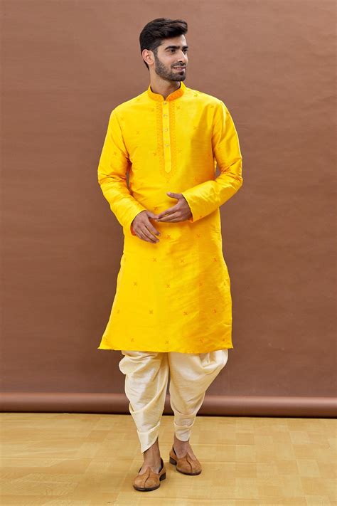 Buy Samyukta Singhania Yellow Silk Flower Embroidered Straight Kurta