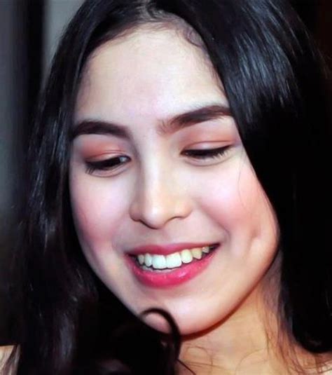What Is The Height Of Julia Barretto Body Measurement Info