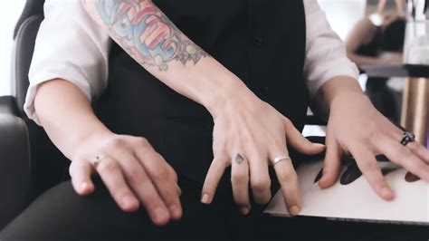 Shemale Strap On Romp With Fake Dick And A Real One Sinn Sage And Lena Kelly Eporner