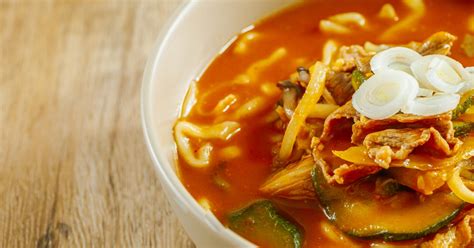 Recept Gochujang Chicken Noodle Soup Favorflav