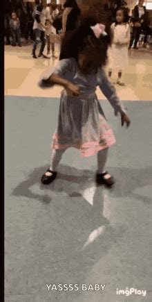 Dancing Meme  S Tenor
