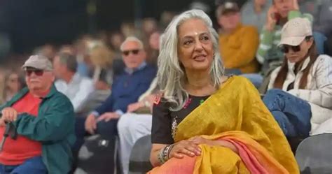 Sima Anand 63 की उम्र बेबाक अंदाज और काम की नई परिभाषा जानिए कौन