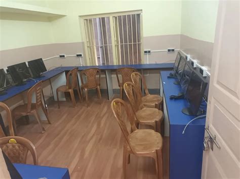 Youth Computer Traning Center