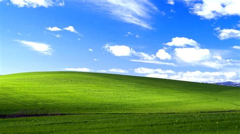 30 Years Later The Iconic Bliss Green Hill From Windows Xp Is Still