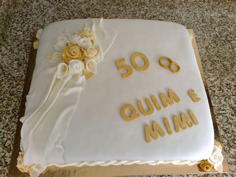 Bolo De Bodas De Ouro 45 Modelo Para A Data Importante