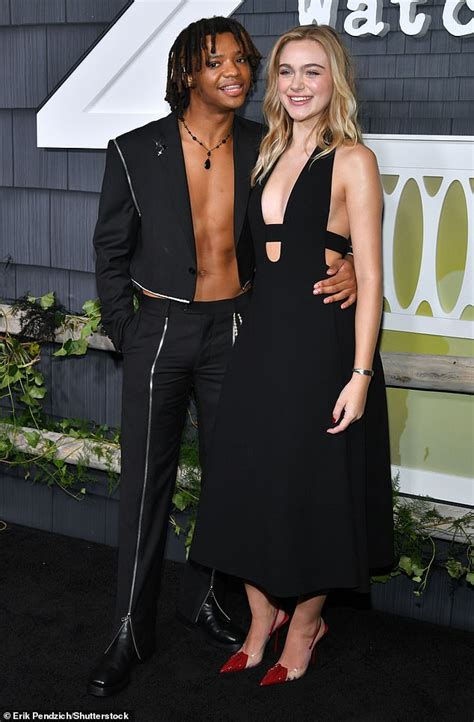Naomi Watts Wears A Revealing Backless Dress At The Watcher Series