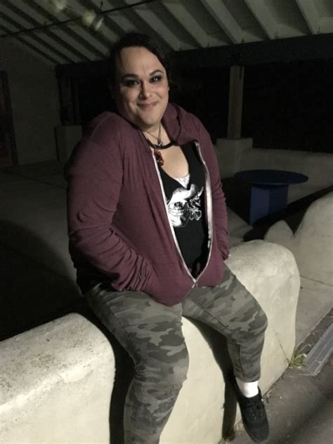 Impromptu Nighttime Photoshoot 19 Pics Xhamster