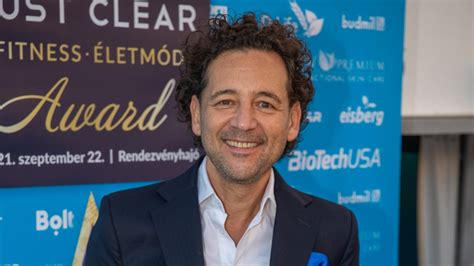 Végre Ritkán Látott Pillanat Az Istenes Családban Fotóval Story