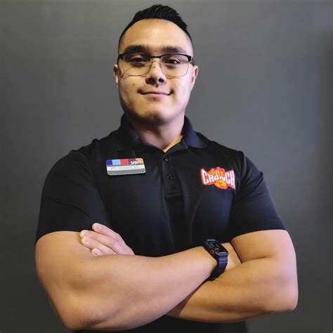 Charles Reyes Crunch Crunch Fitness Linkedin