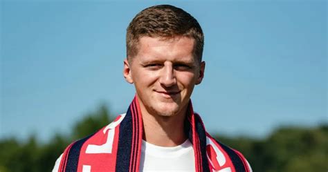 Selmir Pidro Neočekivano Se Vraća U Bh Fudbal