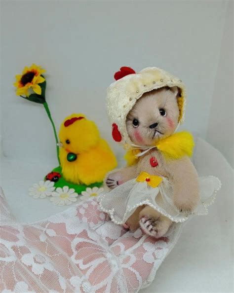 Lena And Chick By Vera Volkova Tedsby
