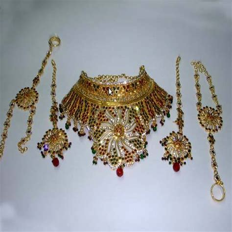 Dulhan Set At Best Price In Mumbai By Aurora Id 2031331830