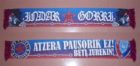 Honor Bufandas Y Tradición Indar Gorri