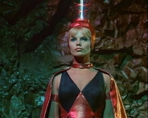Marta Kristen Lost In Space Lost In Space Memories Episodes