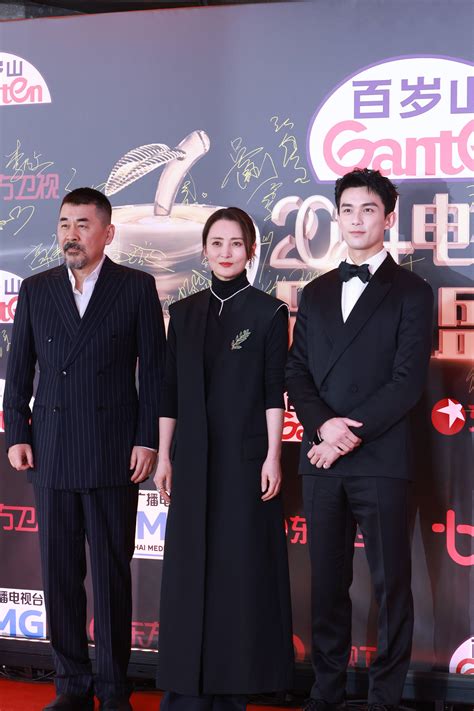 唐嫣关晓彤辛芷蕾红毯比美 胡歌白敬亭吴磊斗帅