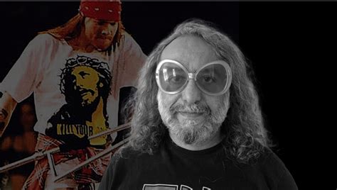 Michele Monina Ci Spiega Come Uccidere I Nostri Idoli Senza Rimpianti