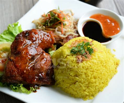 6 Resipi Mudah Buat Orang Bujang Malulah Kalau Masih Tak Reti Masak