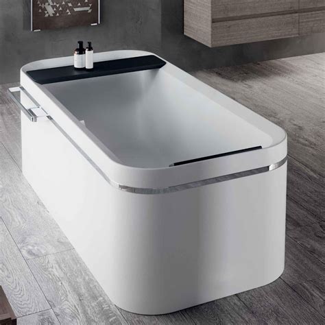 Baths Divina F Novellini