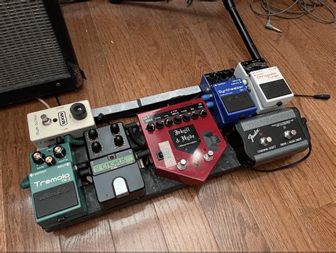 I Built A Replica Of Nick Valensis Recent Guitar Rig And Made Some