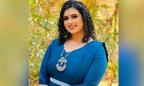 Who Is Geetha Bharathi Bhat Age Wiki Weight Loss Height Husband