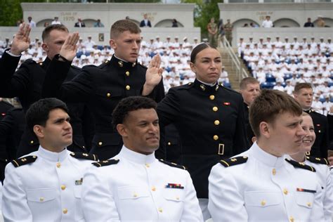 Dvids Images Marines Take Oath Of Office At Us Naval Academy